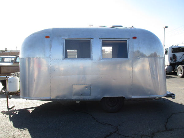 1965 Airstream Caravel SOLD – Westcoast Classic Imports